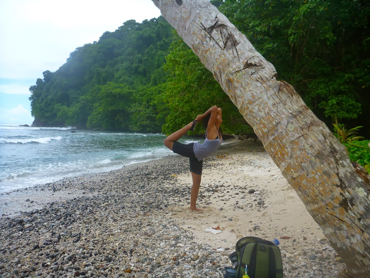 Saul and Chelsia: Over the Moon and Back: Aoloau Bay