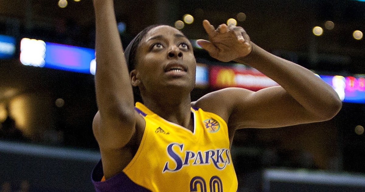 Stanford FBC: Alumnae News: Go Nneka!!