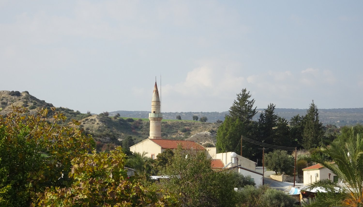 A new life planned in Cyprus: Road Trip to Pelentri
