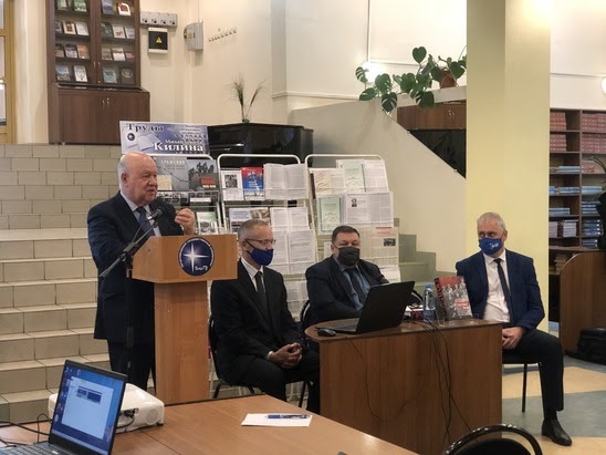 Mustaa valkoisella: Edvard Gylling teki Karjalan tasavallasta ...