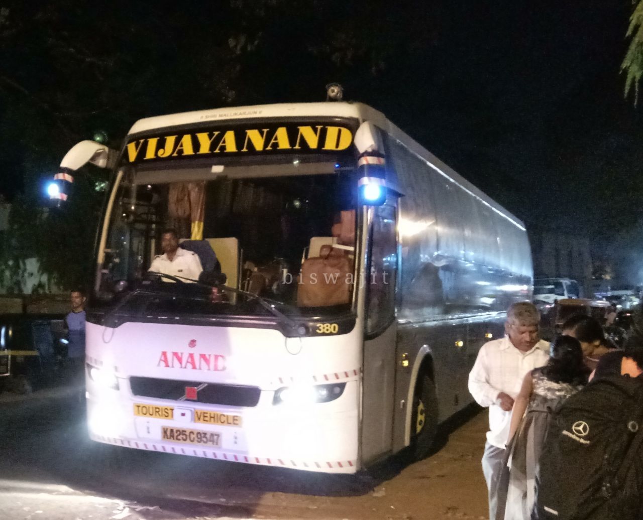 Vrl Multi Axle Volvo Sleeper Bus Interiors