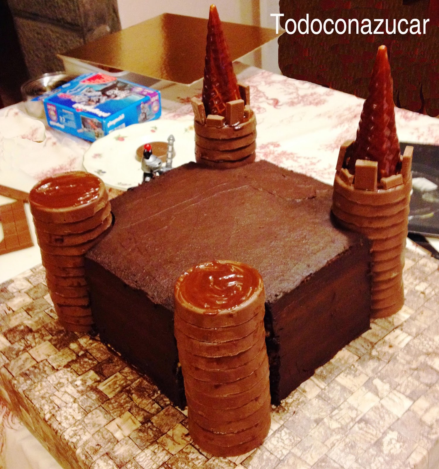 TARTA DE CHOCOLATE CASTILLO MEDIEVAL | Todo con azúcar