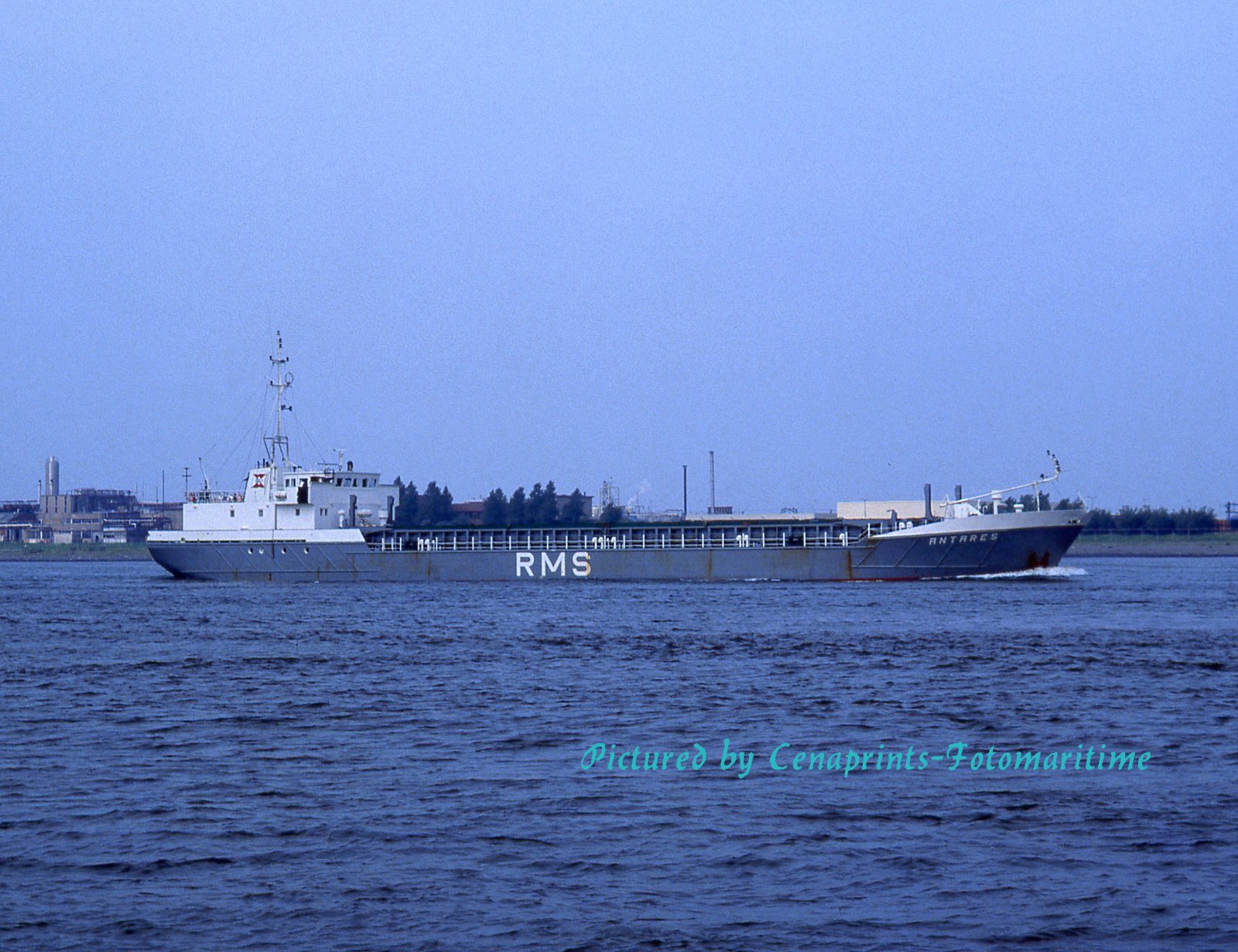 cenaships and so: m.v. ANTARES