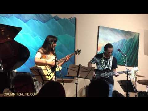 Alicyn Yaffee: with Benny Rietveld - Musical Director for Carlos Santana