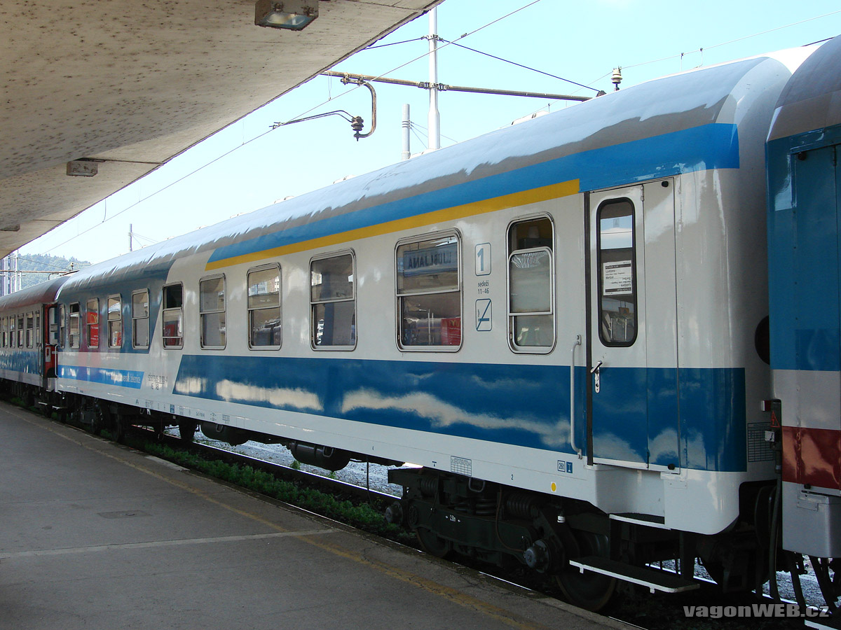 BALKAN Railways News: SLOVENIJA: Z vlakom na decembrski potep po ...