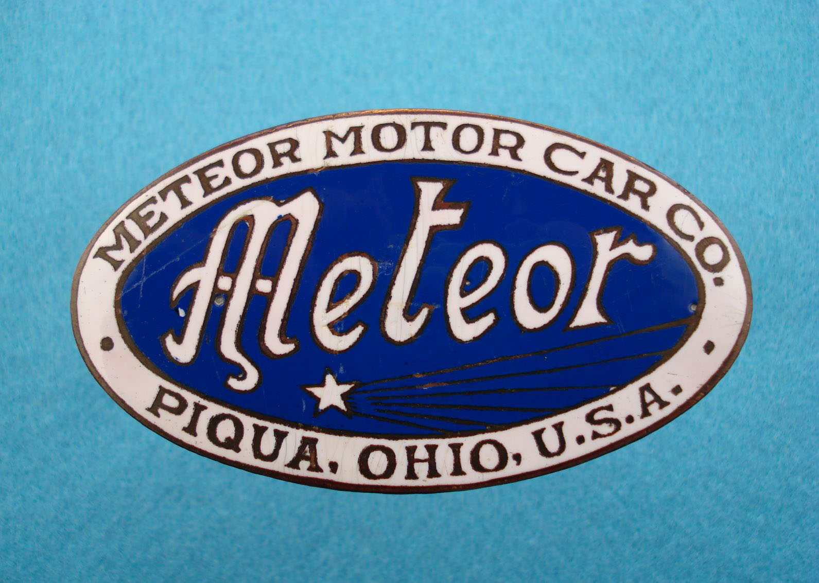 American Auto Emblems: METEOR (2)
