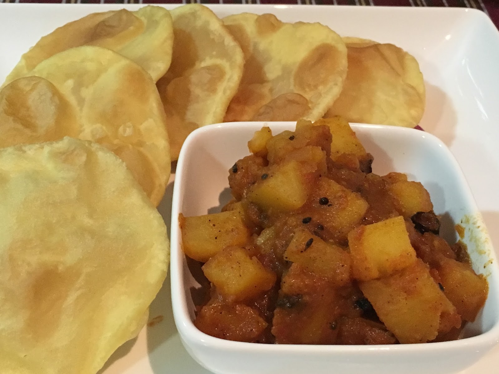 Life Without Alu?: Alu Chochori (Bengali recipe: Potatoes with Indian ...