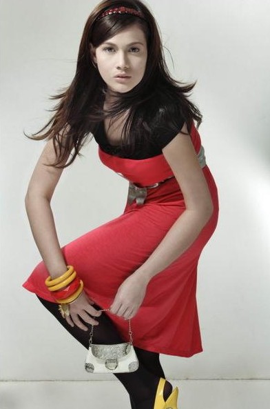 Irresistible Entertainment: Pretty Bea Alonzo