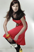 Irresistible Entertainment: Pretty Bea Alonzo