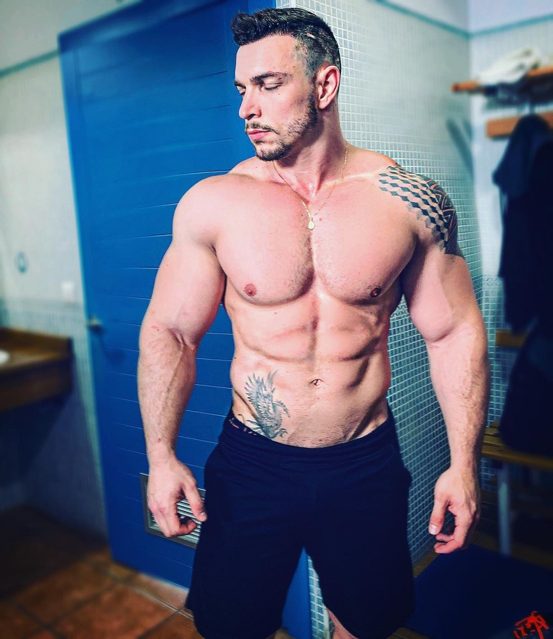 DANIEL FUSIGER ~ ENTRE NOSOTROS