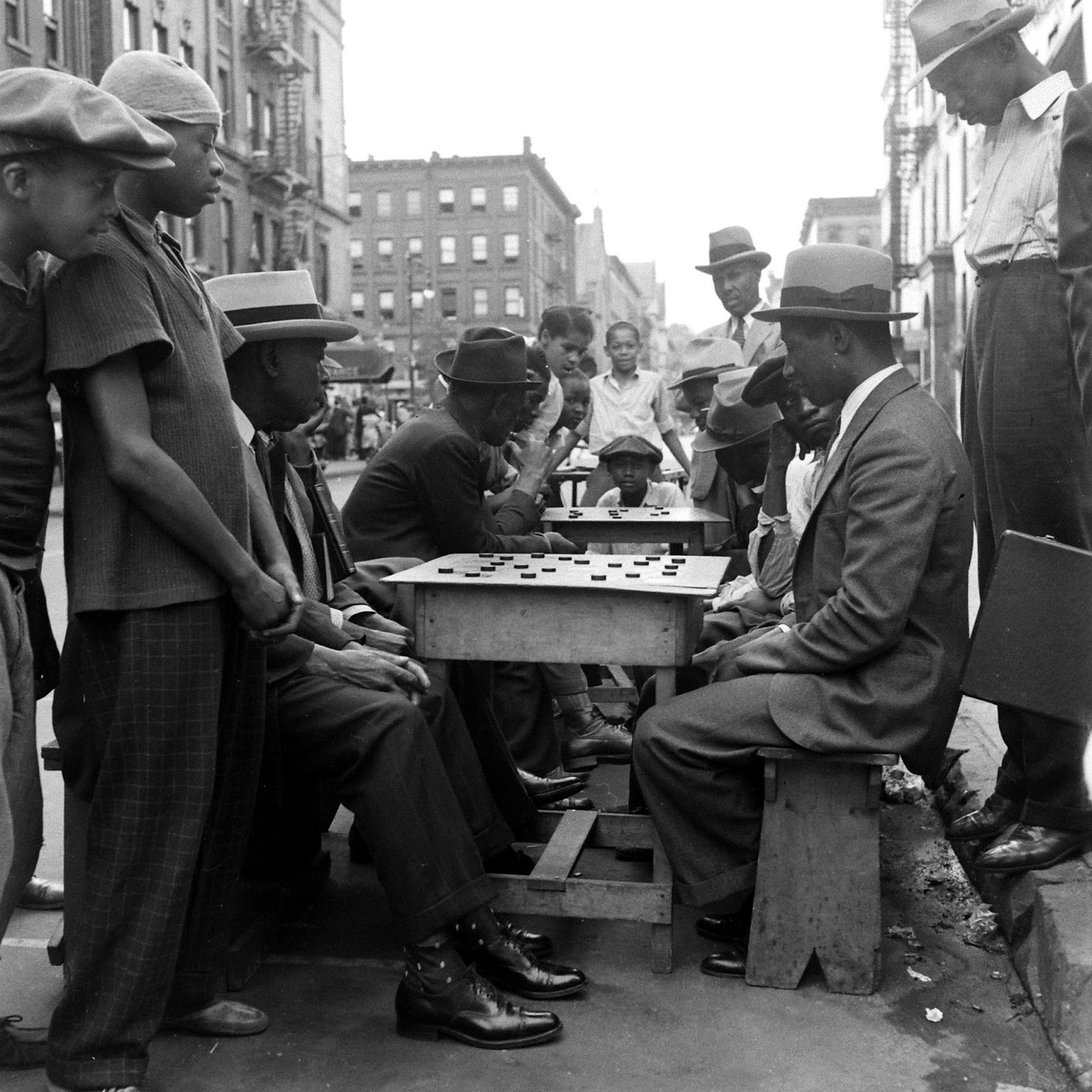 Striking Vintage Photographs Capture Harlem Street Life in the Late ...
