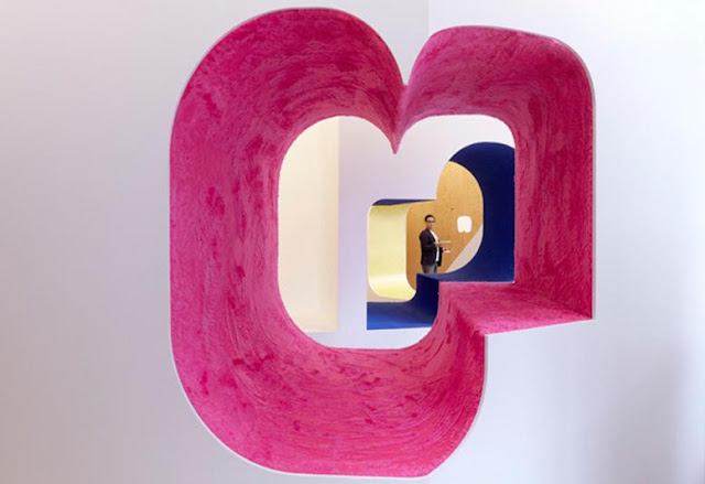 Bureau Spectacular – a f a s i a