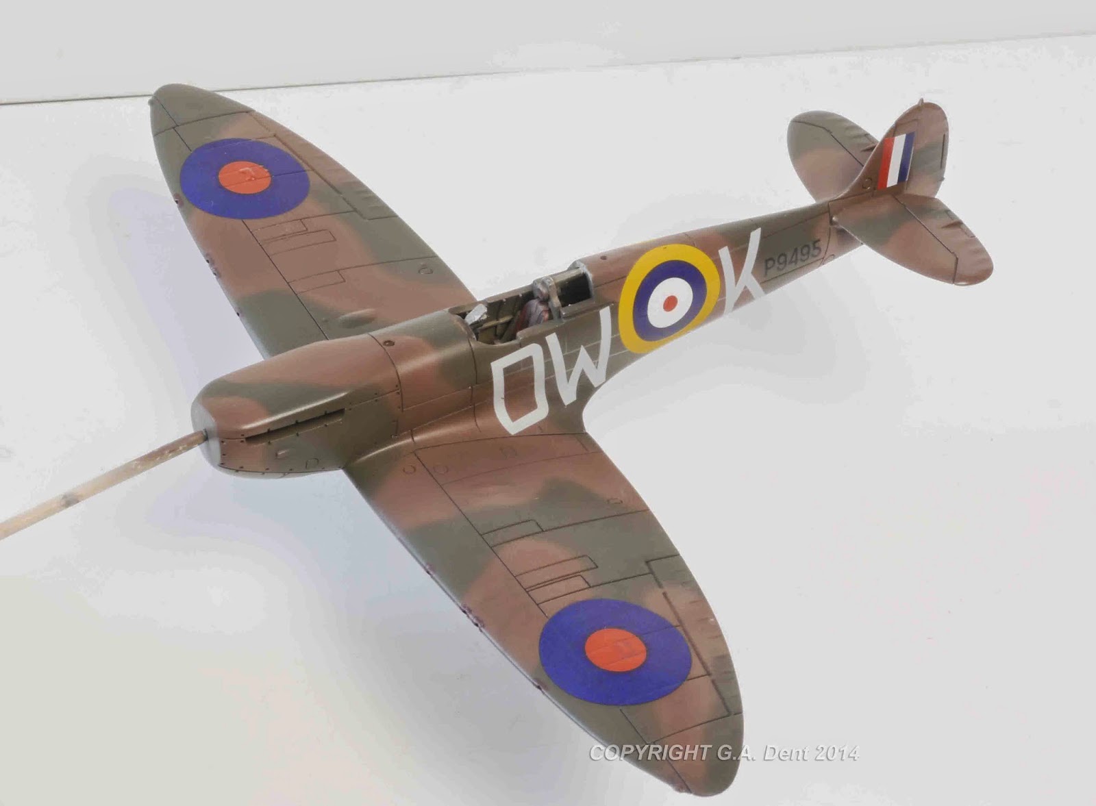 AIRFIX SPITFIRE 4