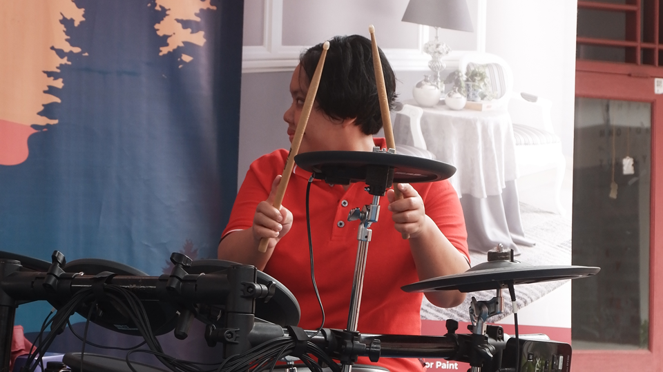 CSR Mowilex Revitalisasi Rawinala Satu-Satunya Panti MDVI di Jakarta