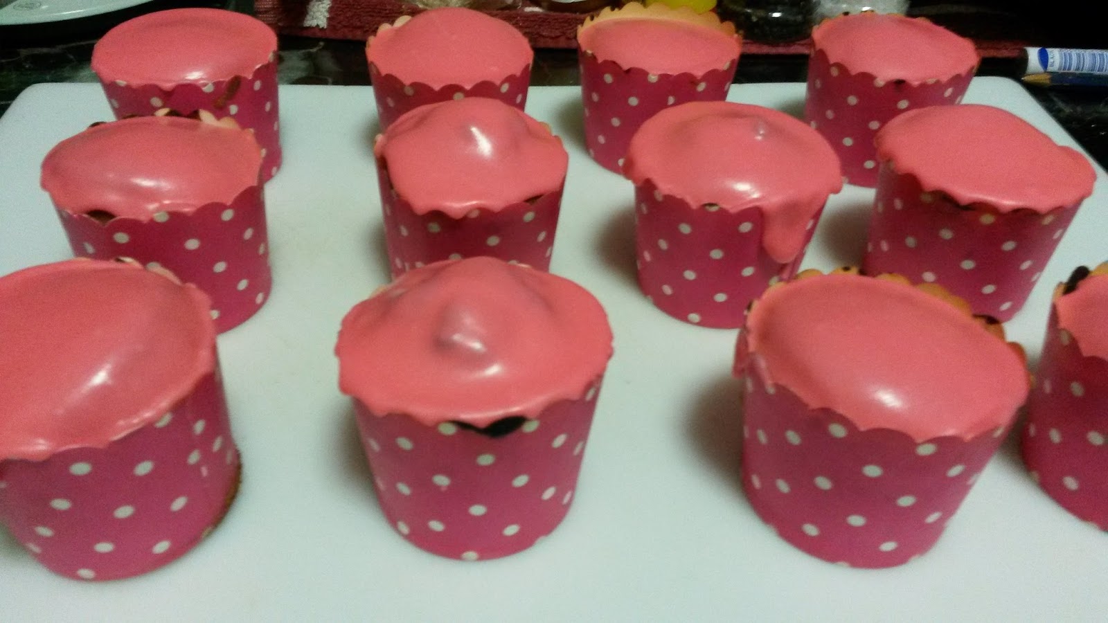 HAPPY RETIREE'S KITCHEN : Vanilla Cup cakes for Speech Pathology Week