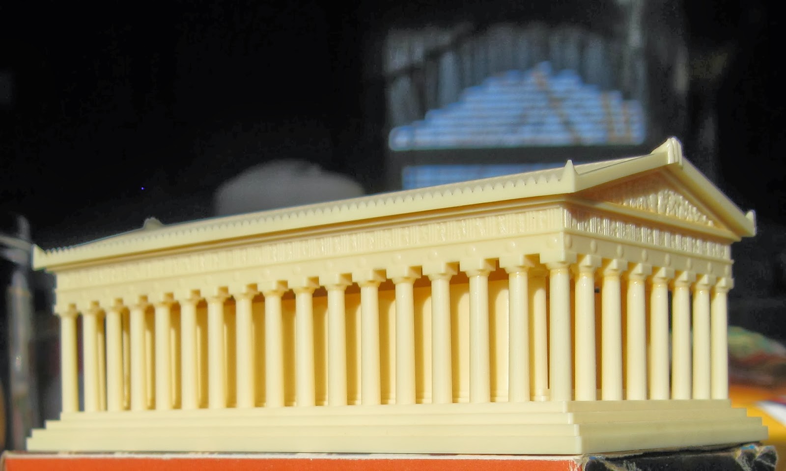 Jim's Junk!: A plastic model Parthenon? Yes, really!