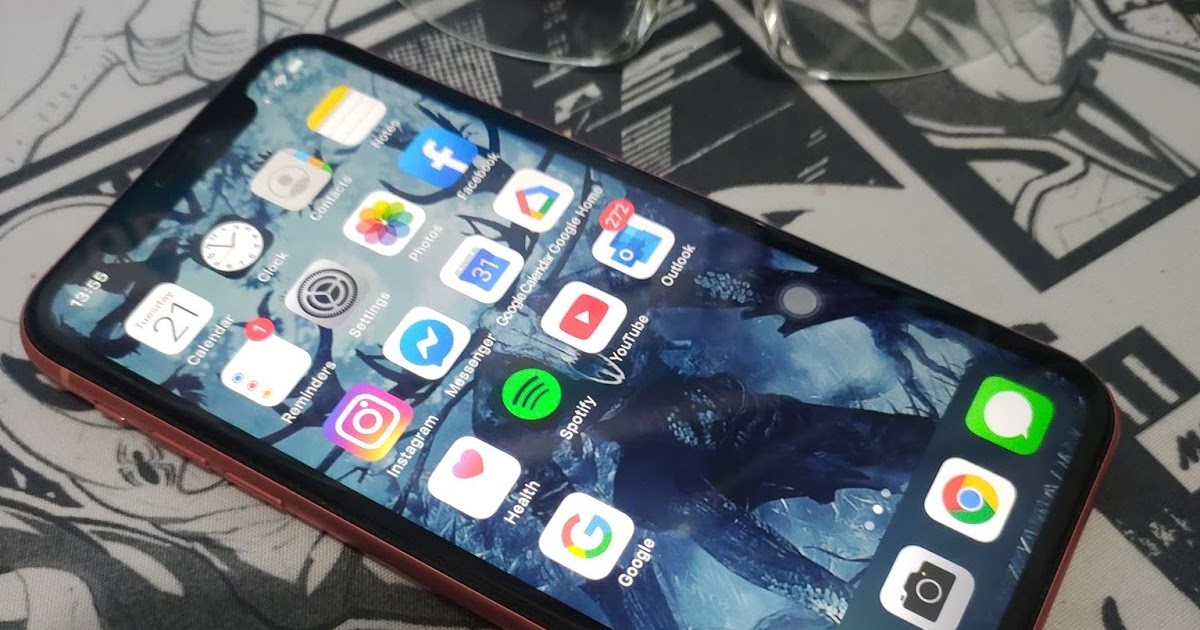Phone Review: Using iPhone XR in 2020