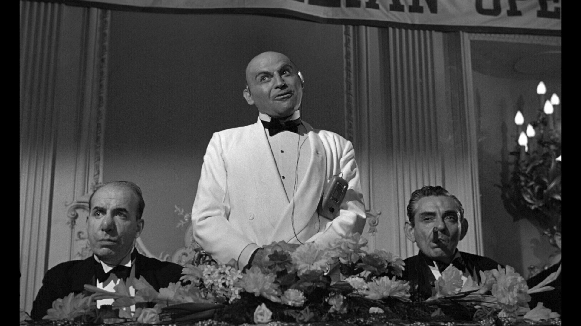 Martin Grams: THE MANY FACES OF NEHEMIAH PERSOFF