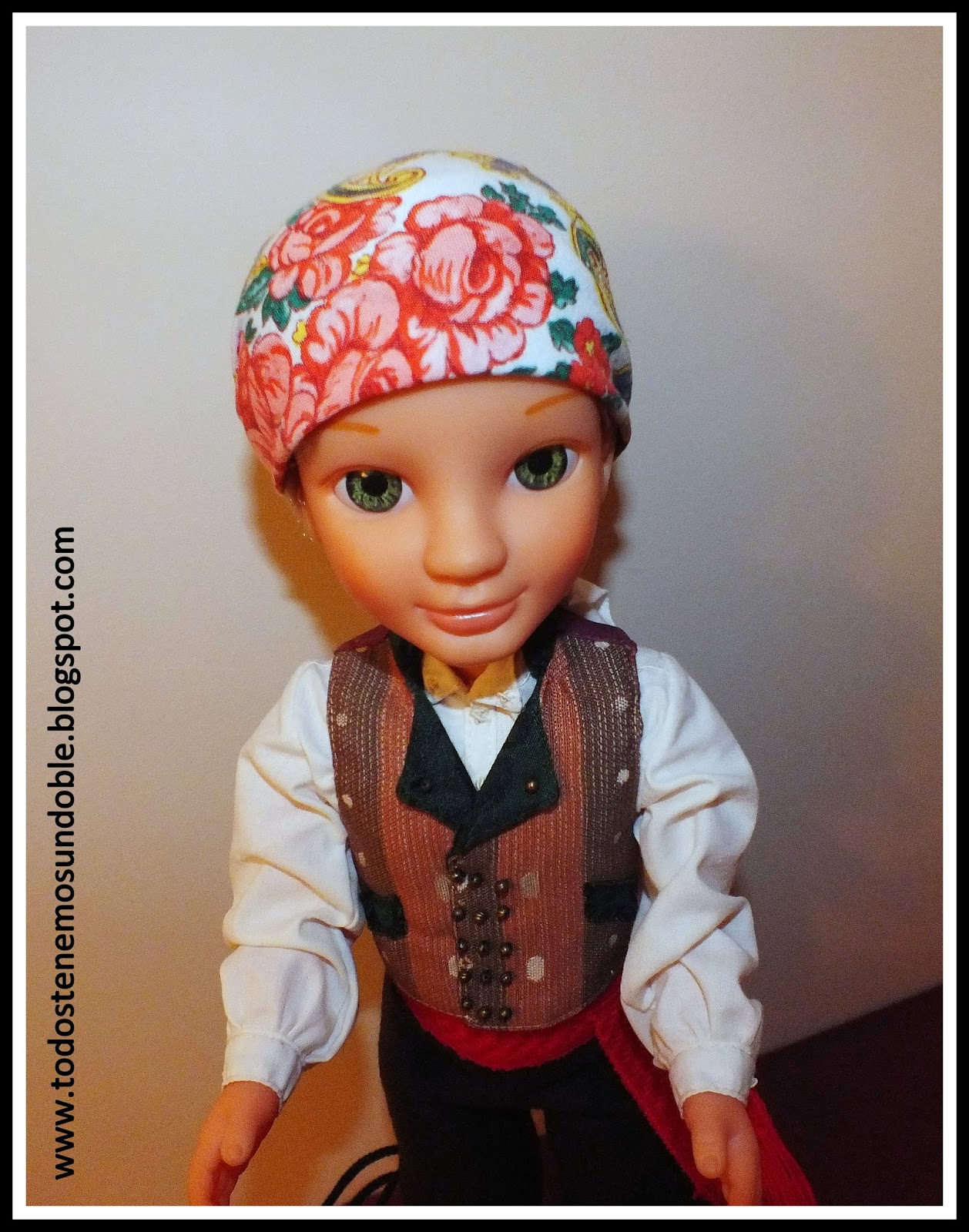 El vestir tradicional burgalés en miniatura: 10.-Indumentaria burgalesa ...