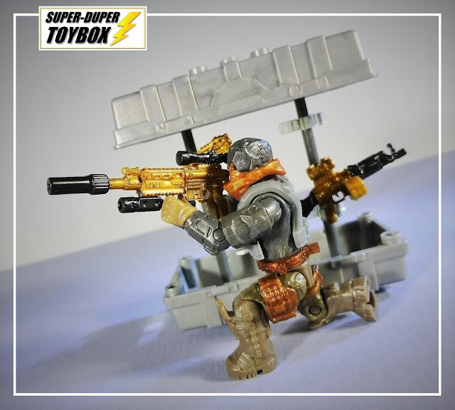 Super-DuperToyBox: Mega Construx Call of Duty Assault Weapon Crate