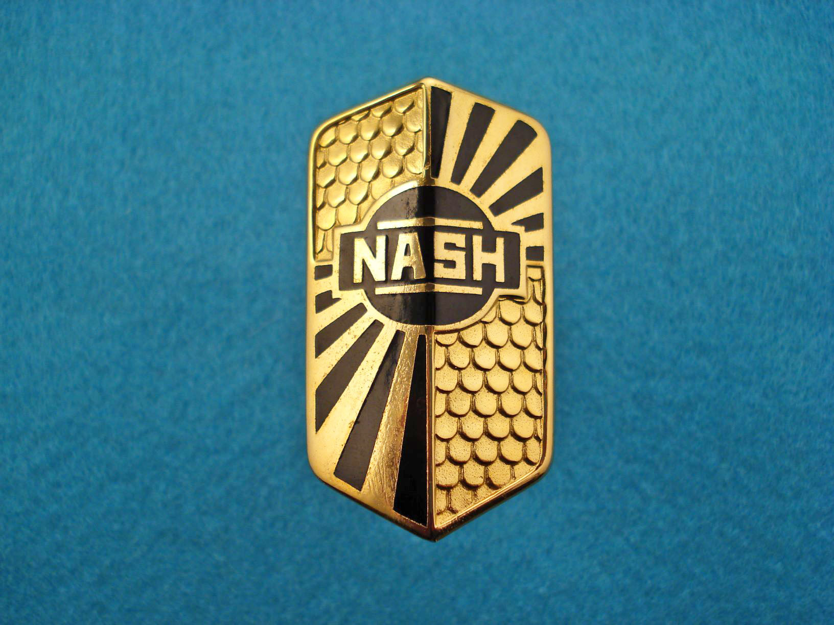 American Auto Emblems: NASH