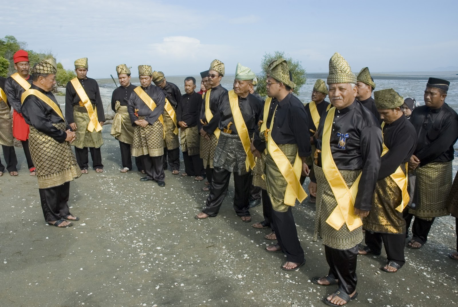 "SULTAN MELAKA DARUL ISLAM" OFFICIAL BLOG: MAJLIS PERTABALAN ADAT ...