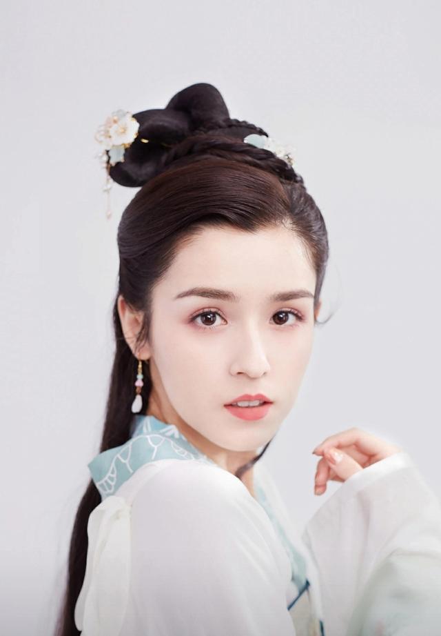 SMART Moviegoers : Hankiz Omar Hanikezi 哈妮克孜 Aktris China Kelahiran ...