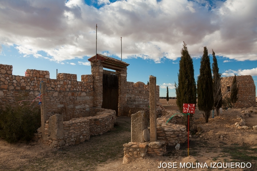 Recorriendo Albacete: NAVAS DE JORQUERA (Templo de Gaut).