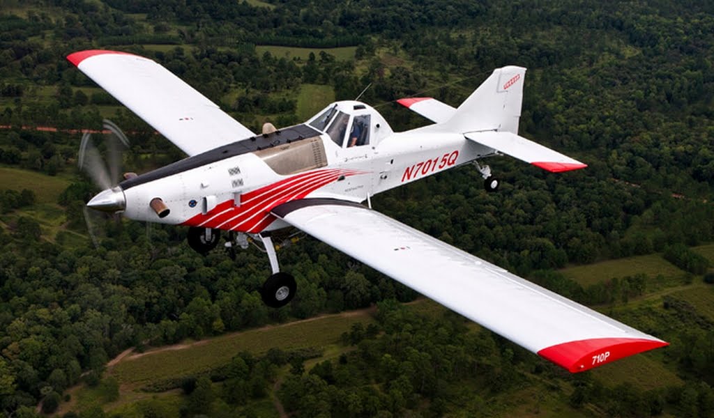 AVIÕES MILITARES: IOMAX Archangel, L3 AT-802L Longsword e LASA T-Bird