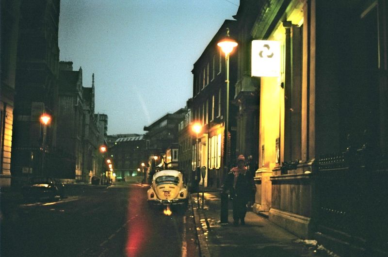Street Scenes of London in 1987 Through Fascinating Photos ~ Vintage ...