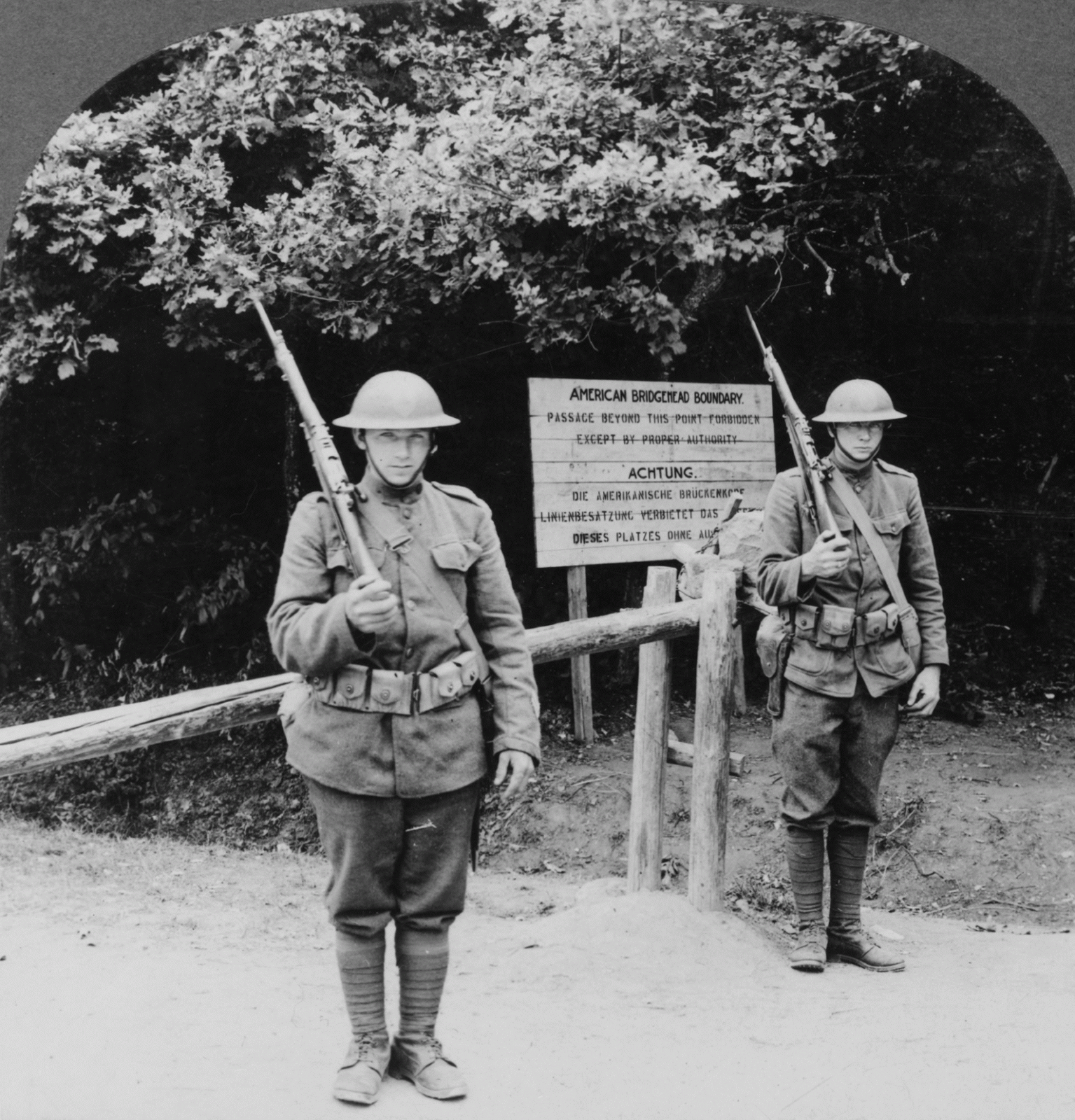 The Chubachus Library of Photographic History: American Soldiers ...