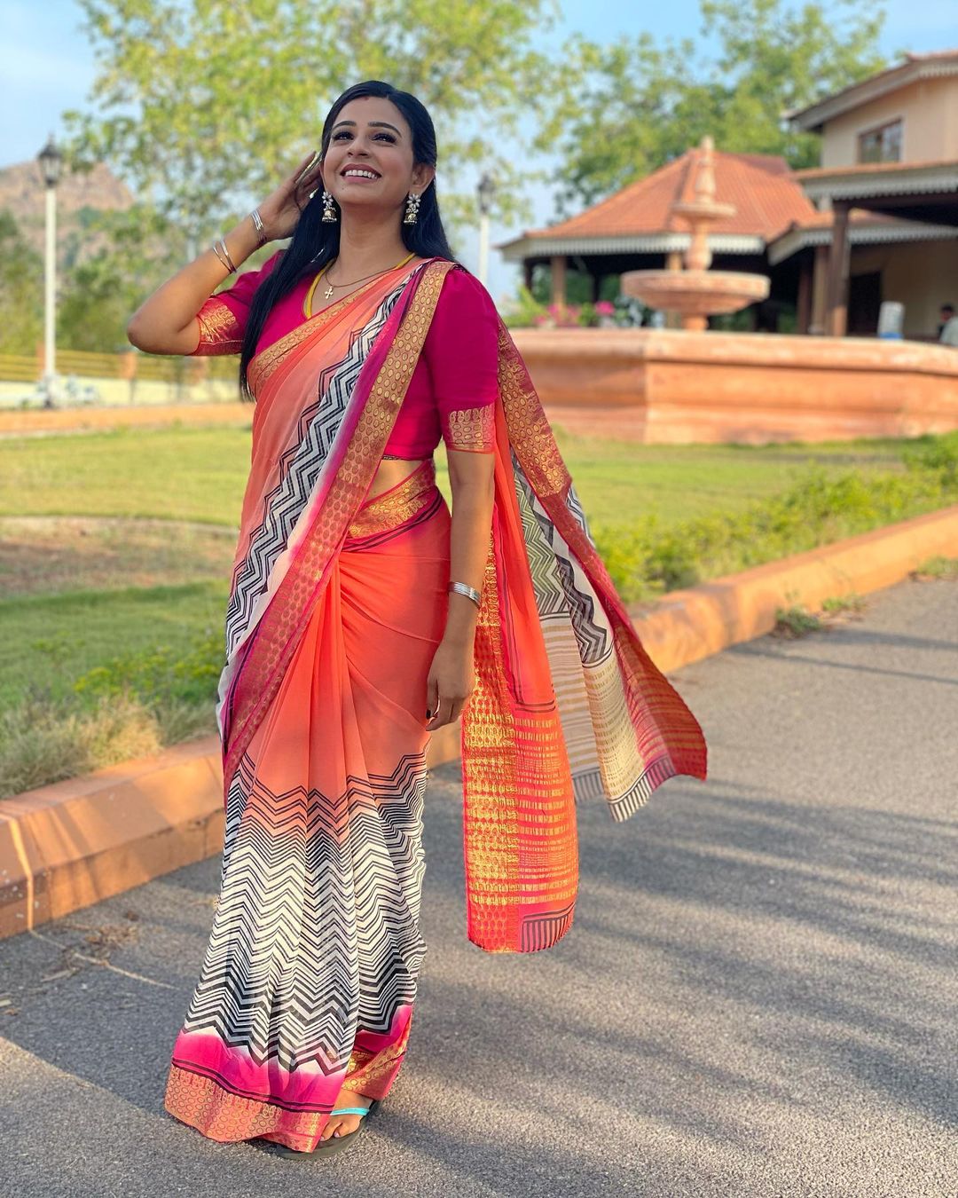 Actress and model Divya Ganesh in saree Pics