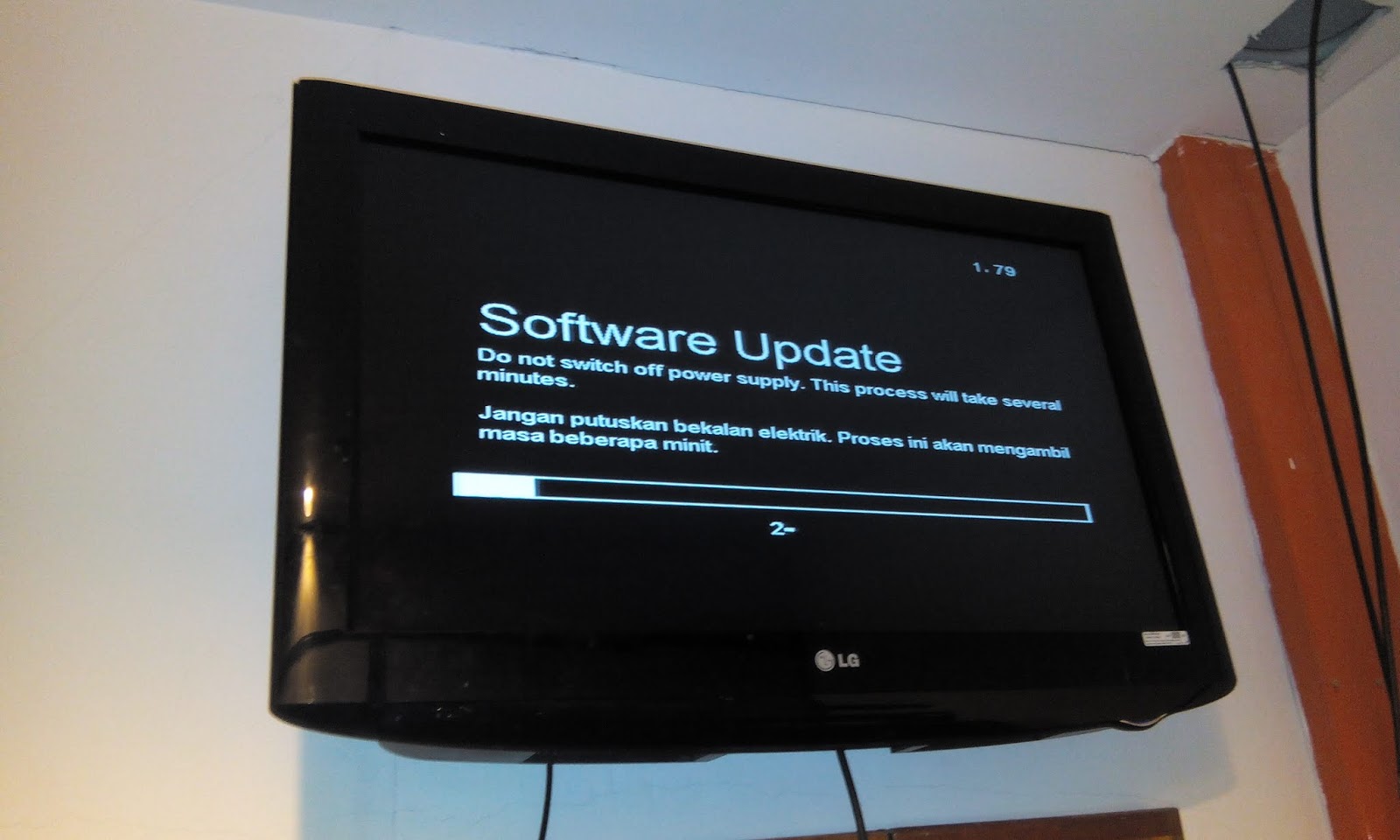 Life Begins at Forty: Astro decoder repair (Model: DS830NA)