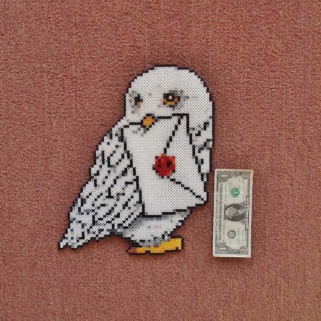 Long Black Fingers : Hedwig Owl (Harry Potter) Perler Bead