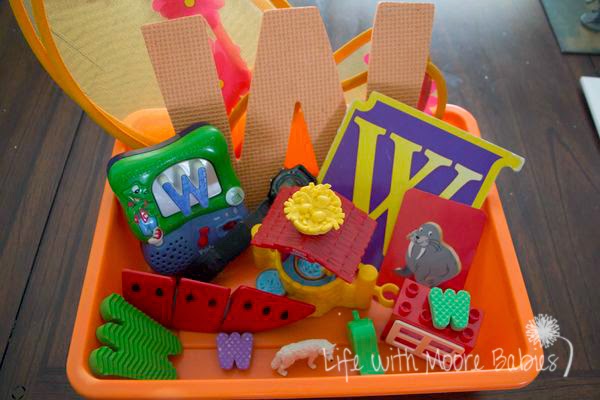 How to Make a Letter W Sensory Bin - Life with Moore Babies