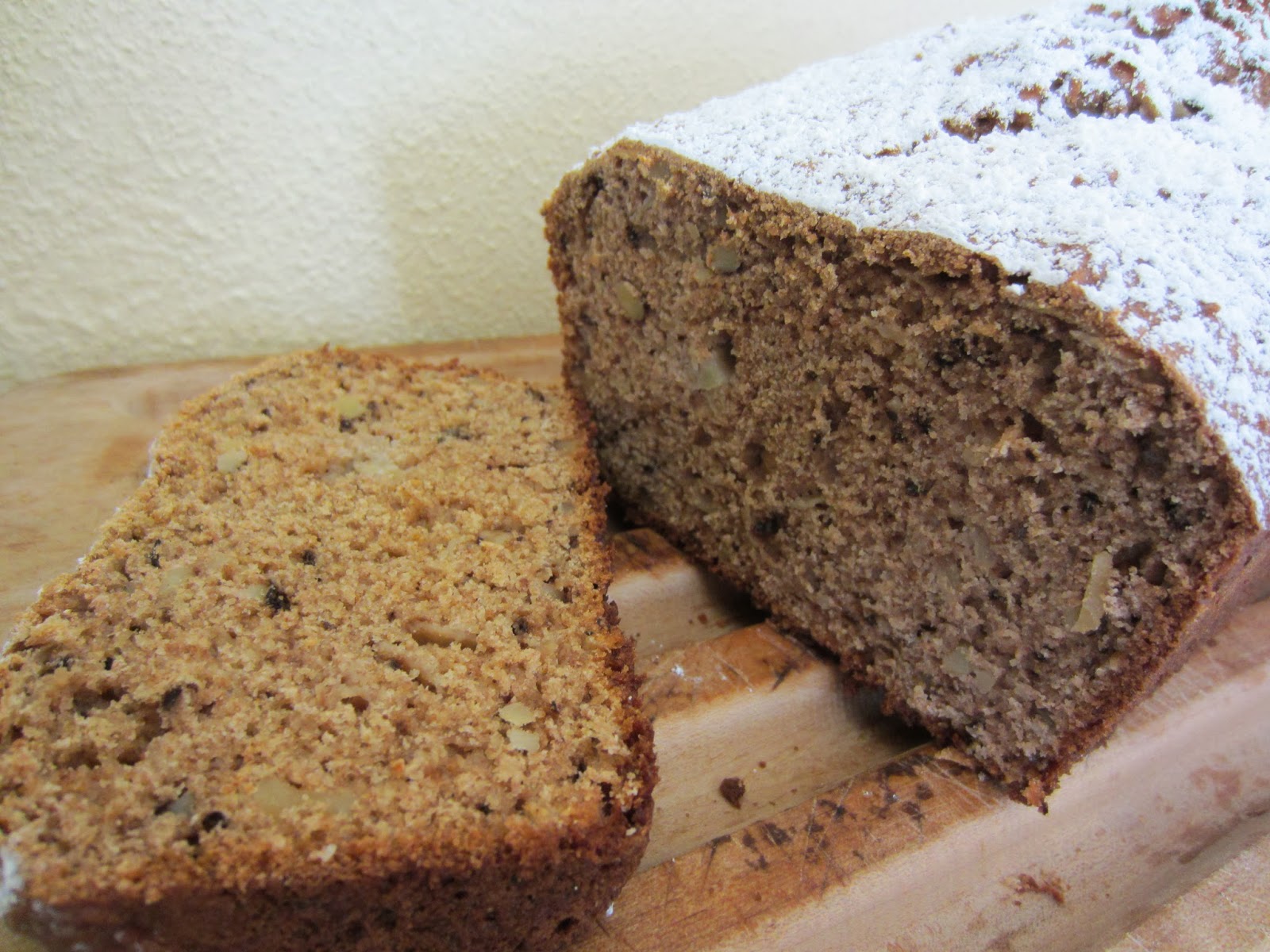 My Patchwork Quilt: FRESH APPLE NUT BREAD