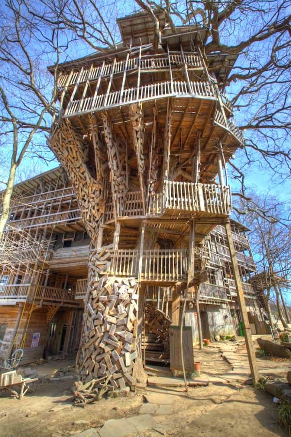 World Of Technology: This Man Spent 15 Years Building a Five-Story Tree ...