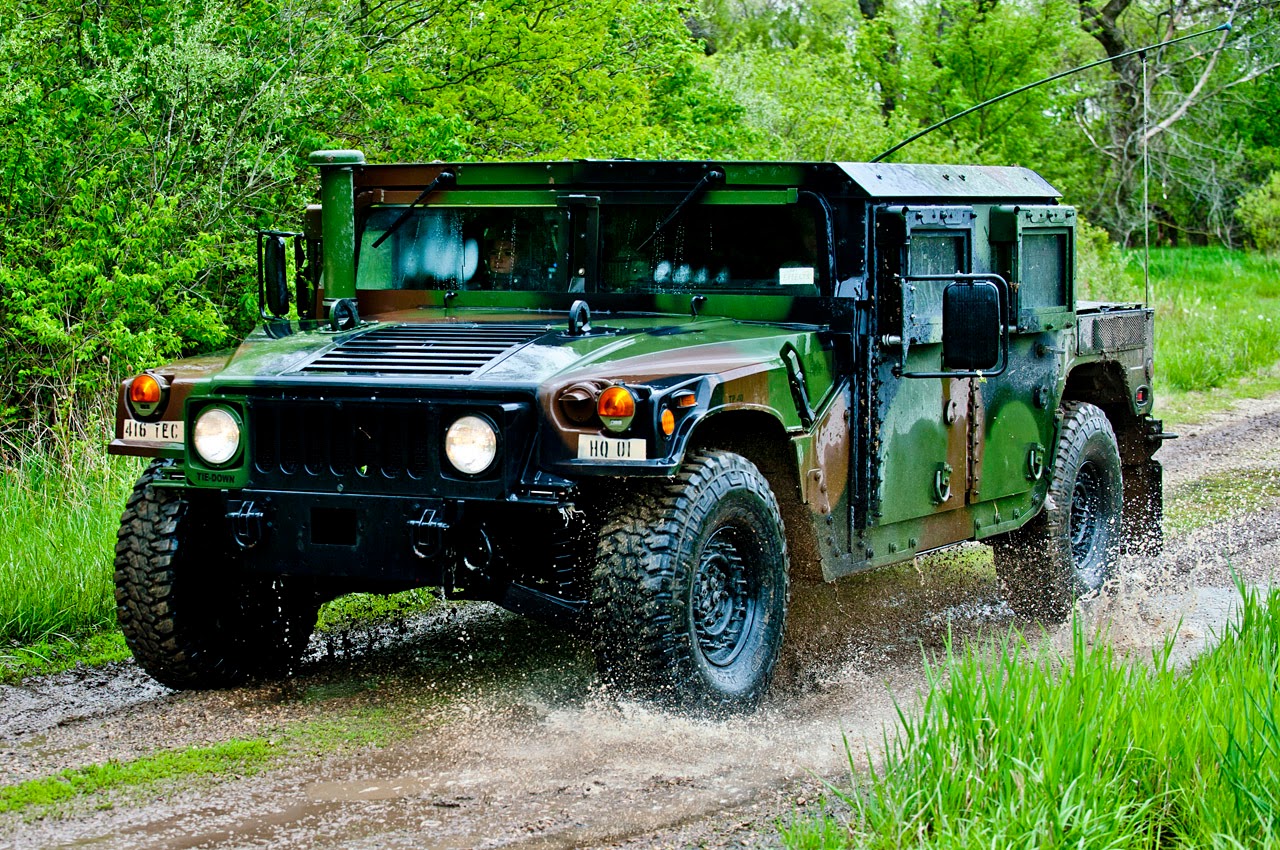 US Army Humvee Driver: Driven to Work Photos - Latest Auto Design
