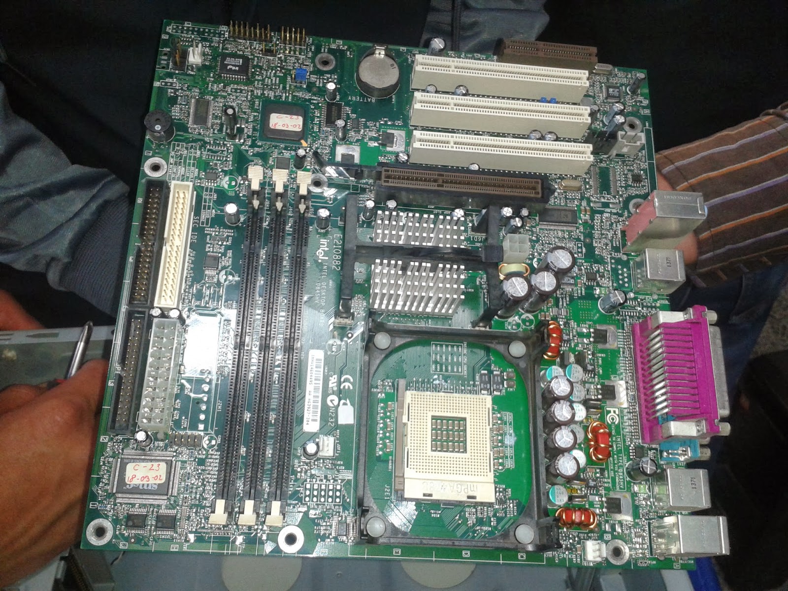 Ensamble y Desensamble de una PC : Desensamble de una PC