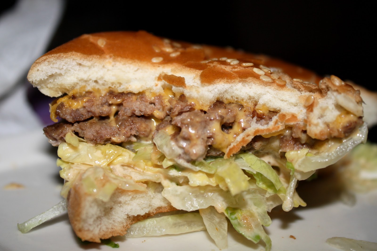 An Immovable Feast: Fast Food Review: Del Taco Double Del Cheeseburger