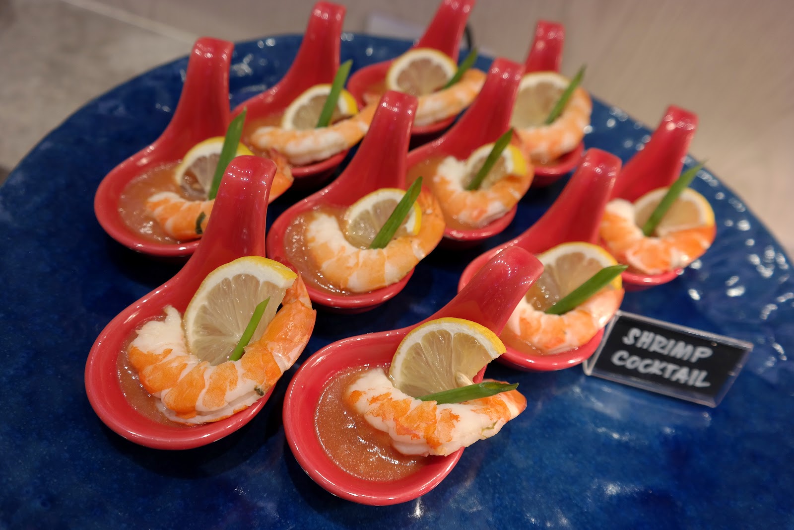 Sand Under My Feet: NIU by Vikings Now Open at The Podium Mall!