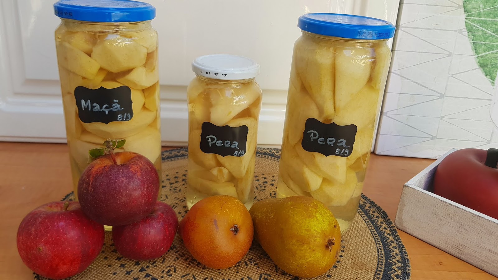 Conserva de peras ou maçãs. | Graça - Truques & Dicas