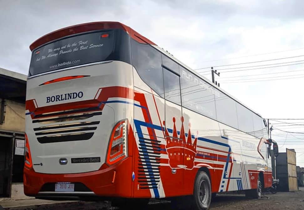 Bus Terbaru Borlindo Avante H9 Mercedes benz OH 1526 Air Suspension Tentrem