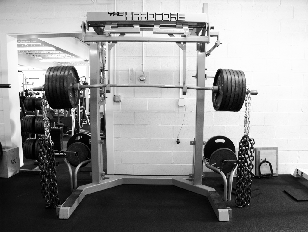 TRAINING TRUTH: Mono Lift versus Walkout