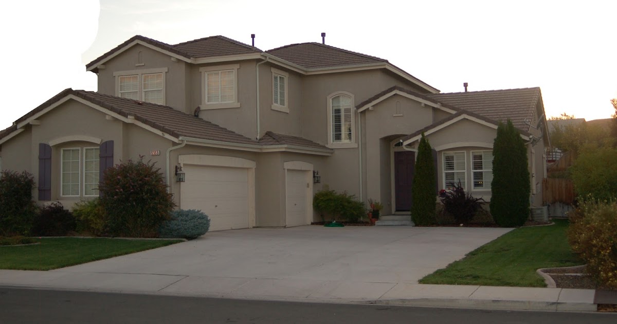 HolidayCoro.com RGB Lights Blog: Outlining Your House in RGB Lights ...