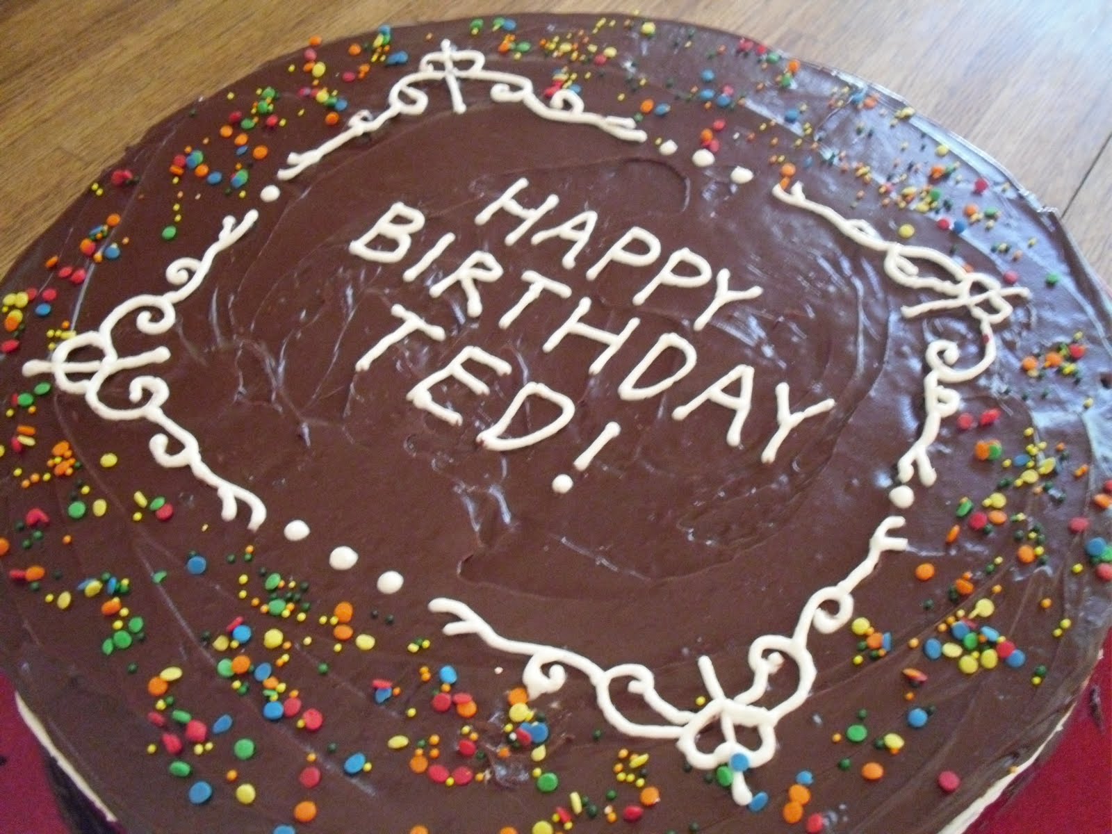 dg cupcakes: Happy Birthday Ted!