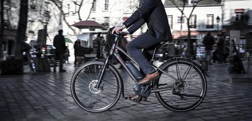 Peugeot launches its electric Peugeot eC01