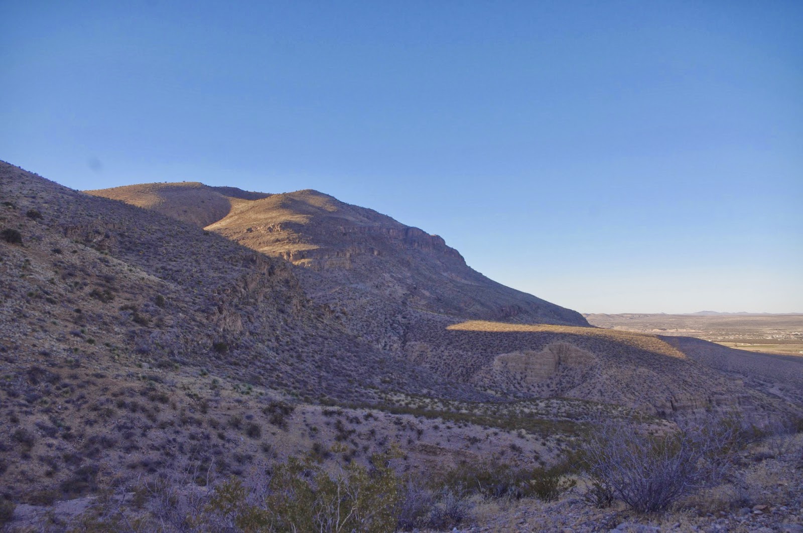 Southern New Mexico Explorer: Robledo Mountains Wilderness - "Twin Slot ...