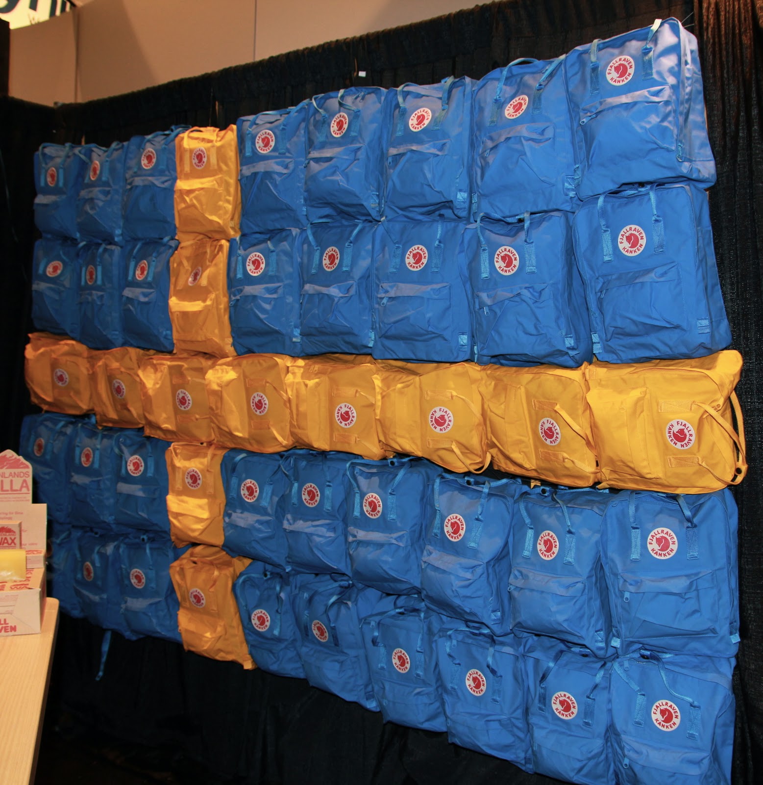 FJÄLLRÄVEN SPRING 2012 BACKPACKS & APPAREL