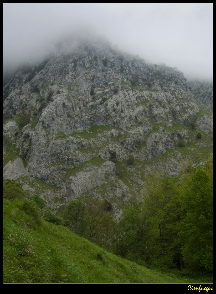 Caleyando con Cienfuegos: El Saltu del Caleyu